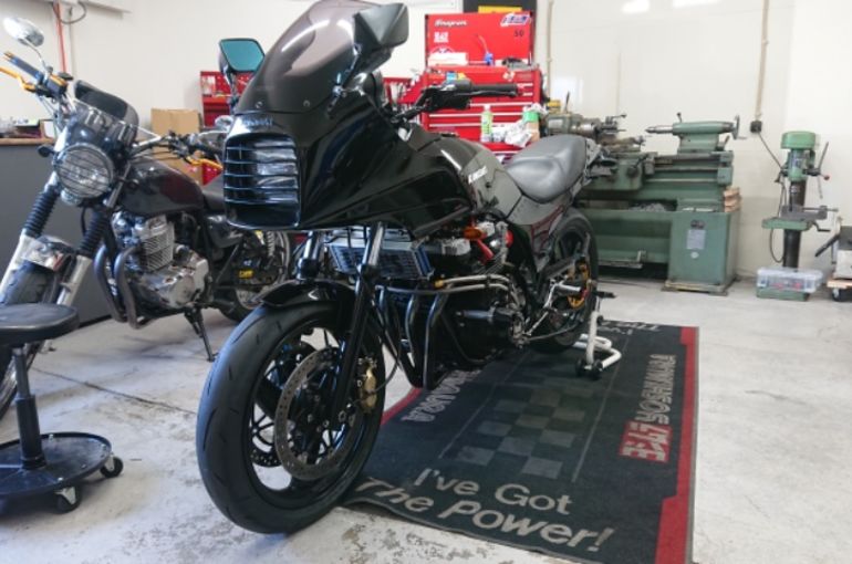 GPZ750F 大幅リメイク作業⑯
